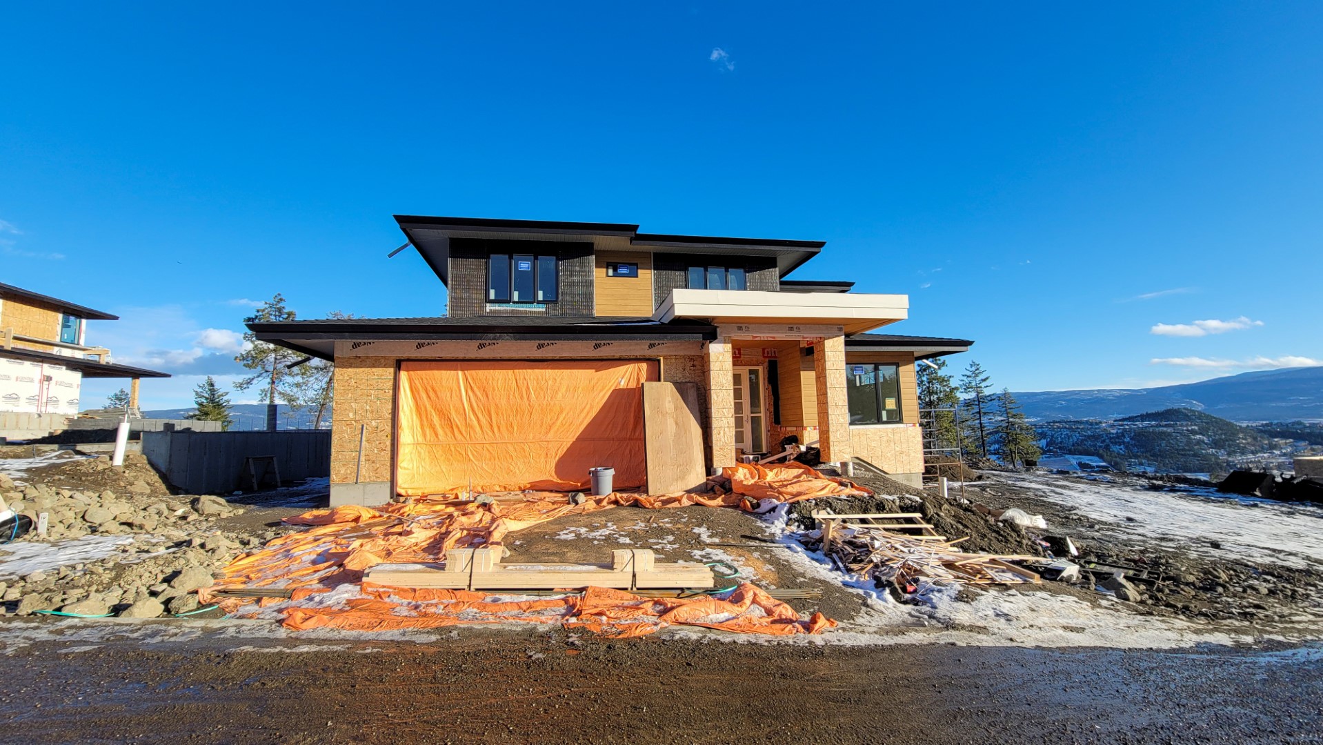 Echo Ridge Lot 101, Siding Started • Rykon Construction