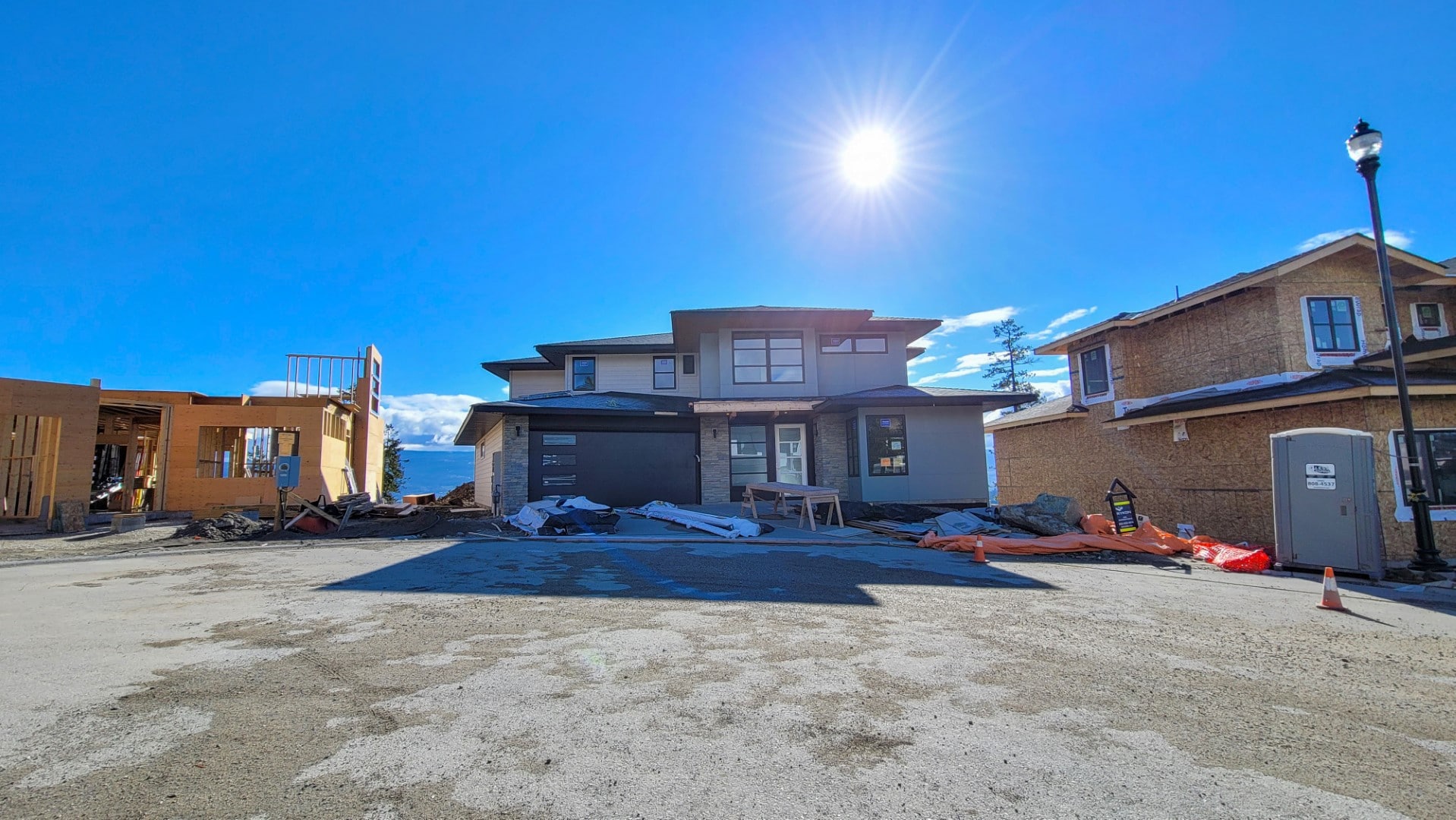 Echo Ridge Lot 103, Finishing Siding • Rykon Construction