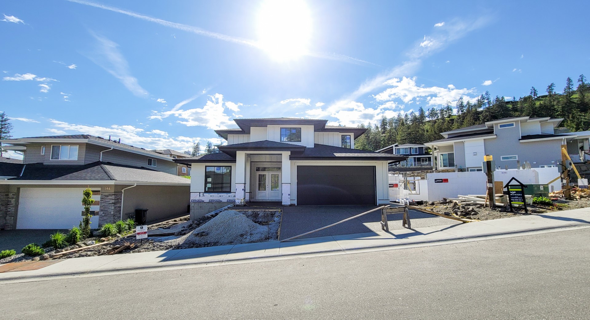 Echo Ridge Lot 47, Driveway Completed • Rykon Construction