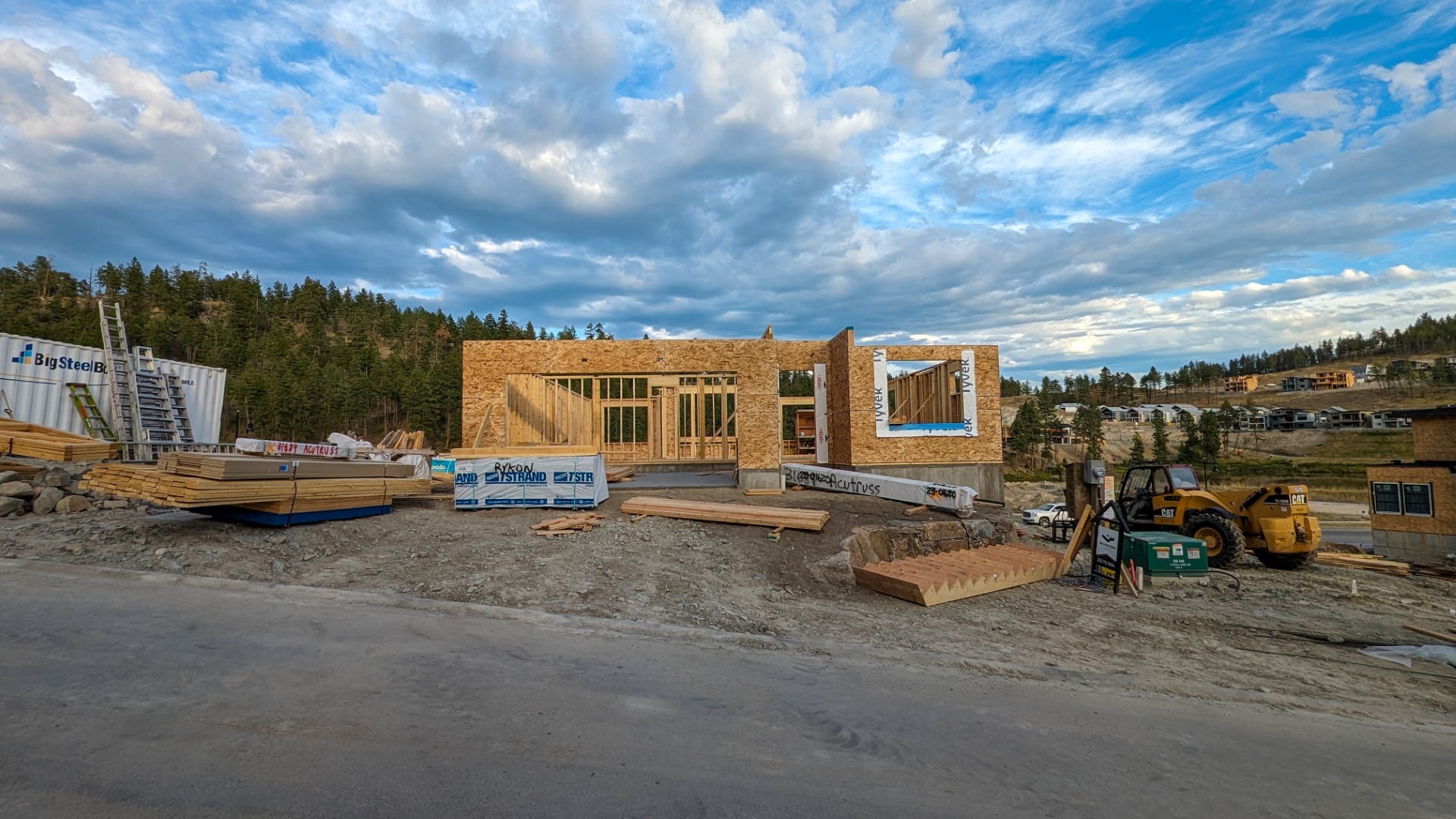 McKinley Beach Parkside Lot 7, Framing Going Well • Rykon Construction