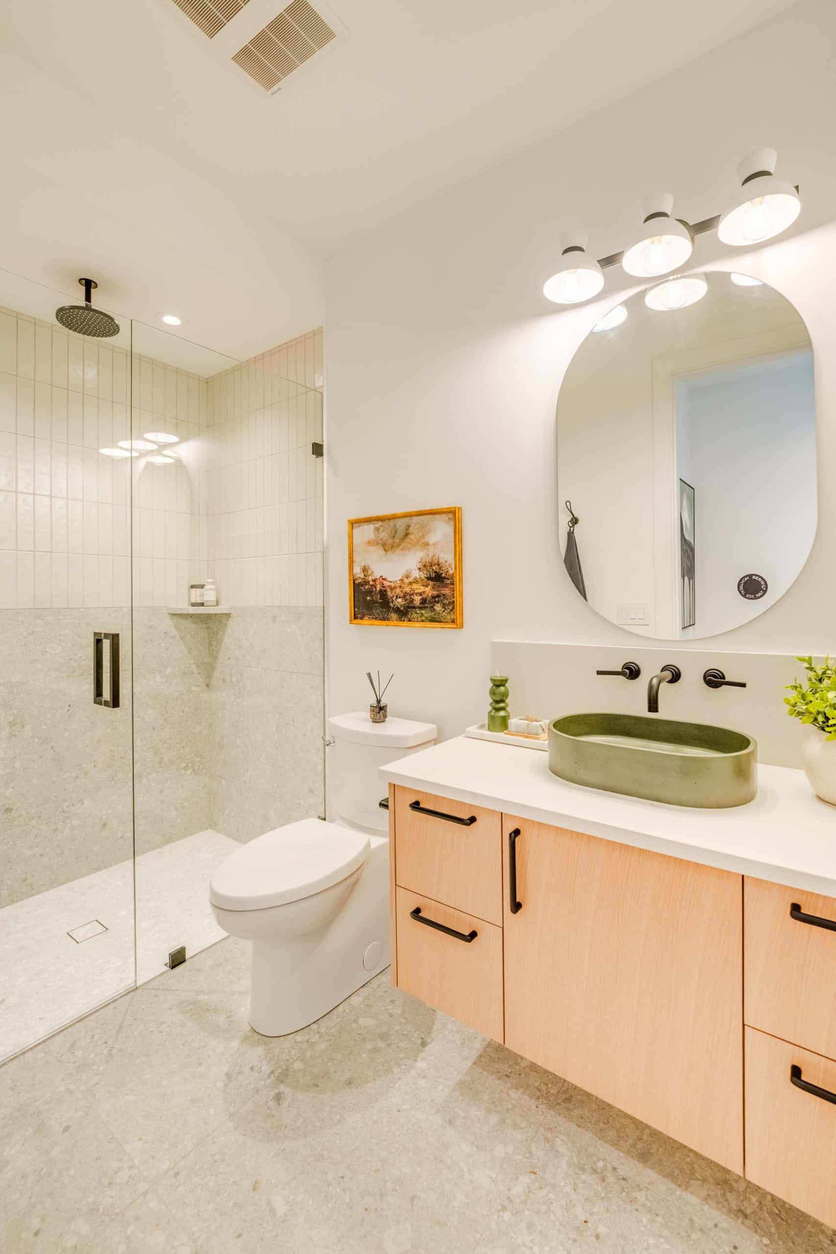 Additional Powder Room • Rykon Construction